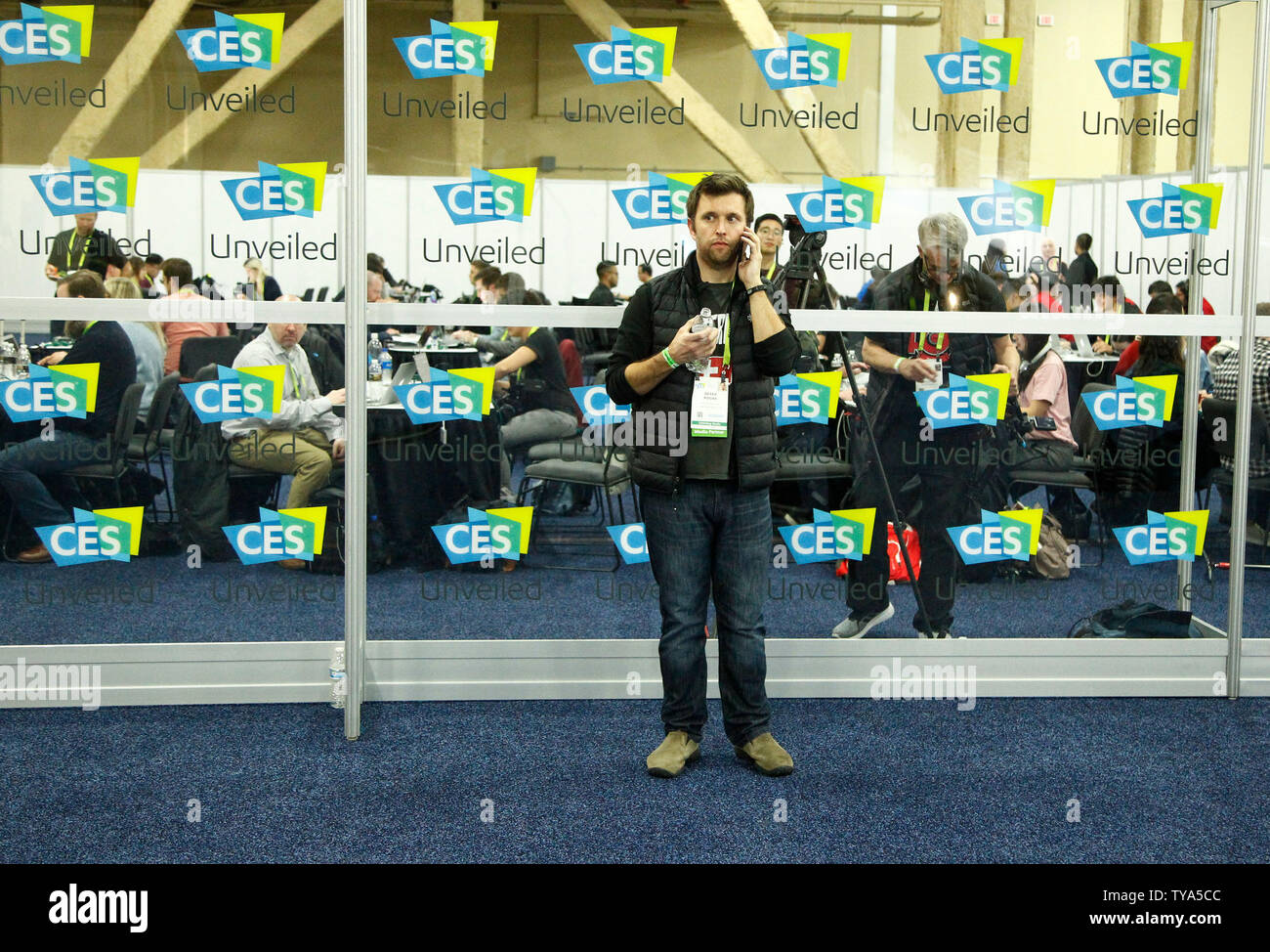 Ces logos hi-res stock photography and images - Alamy