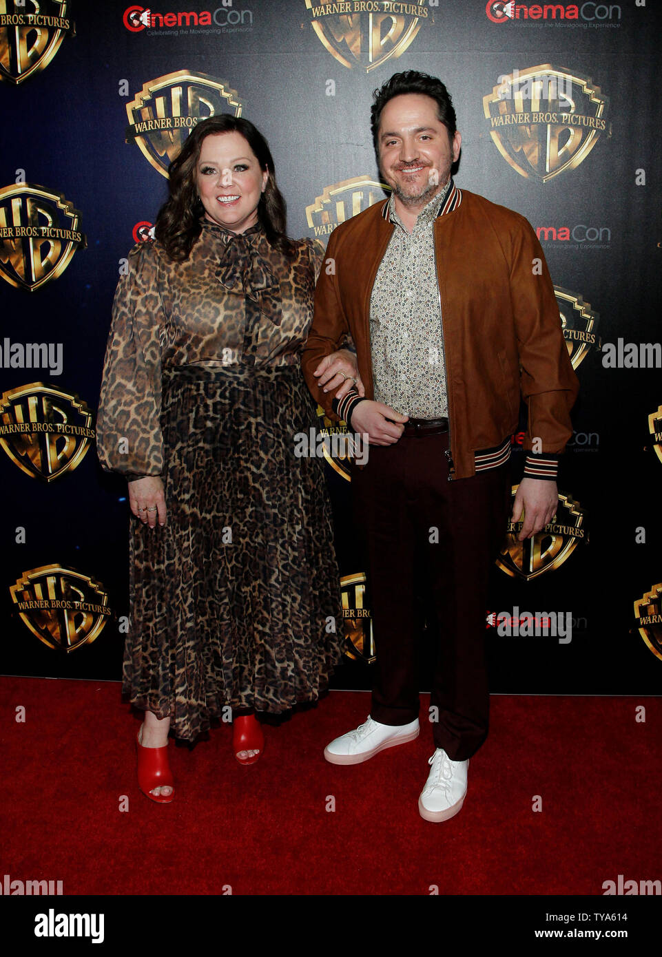Ben falcone melissa mccarthy 2019 hi-res stock photography and images ...