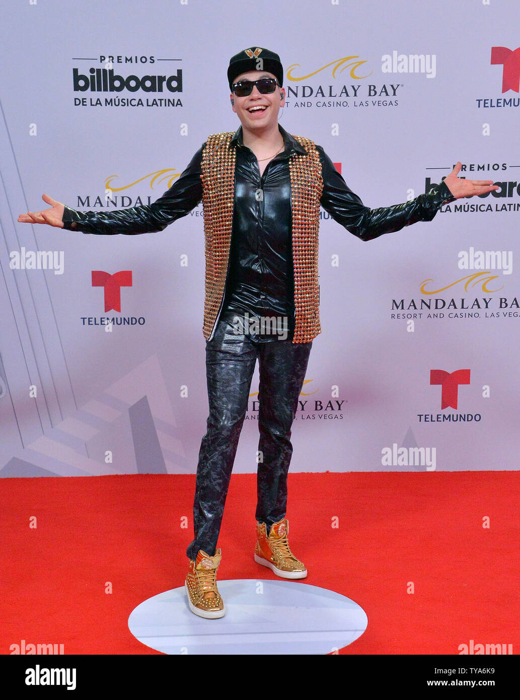 Raymix hi-res stock photography and images - Alamy