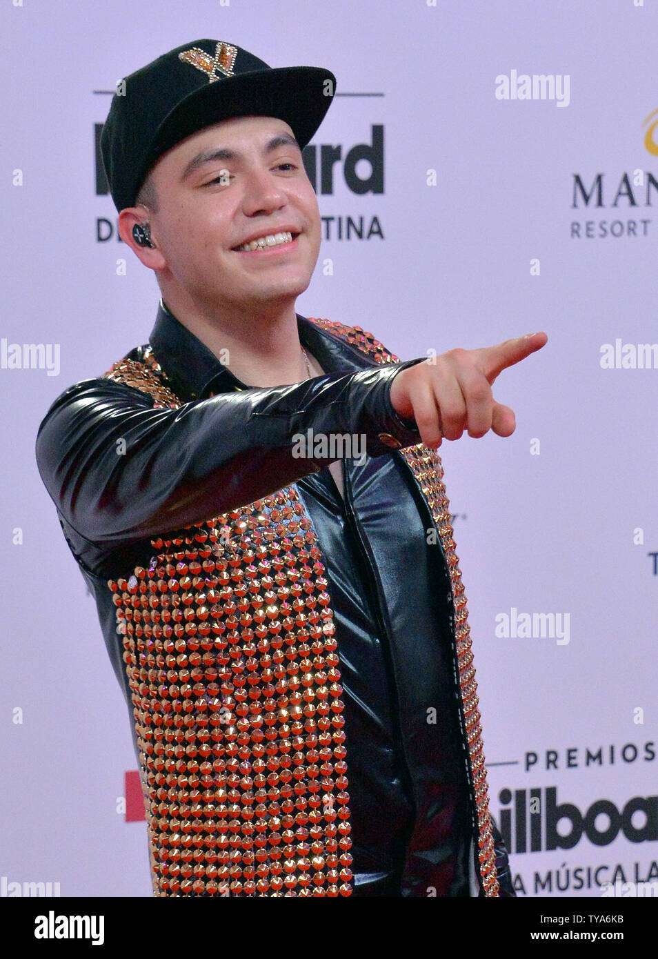 Raymix hi-res stock photography and images - Alamy