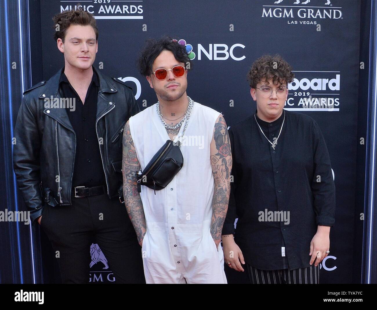 (L-R) Jordan Greenwald, Mitchy Collins, and Sam Price of lovelytheband ...