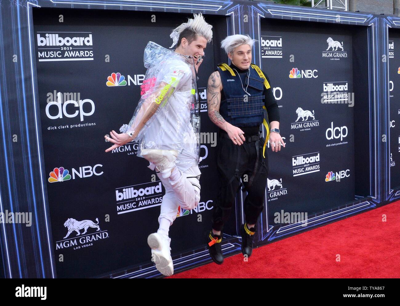 (L-R) Kyle Trewartha and Michael Trewartha of Grey arrive for the 2019 ...