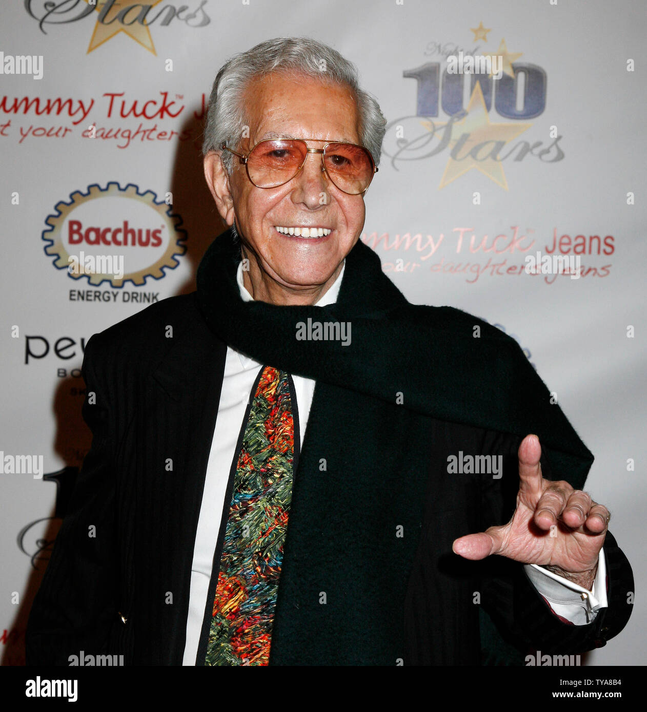 Mr. Blackwell (Richard Selzer) arrives on the red carpet at the 18th ...