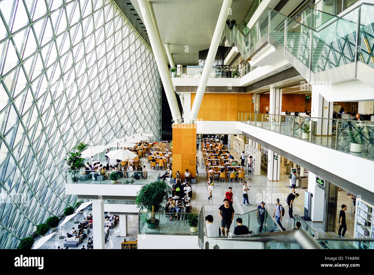 Library of shenzhen hi-res stock photography and images - Alamy