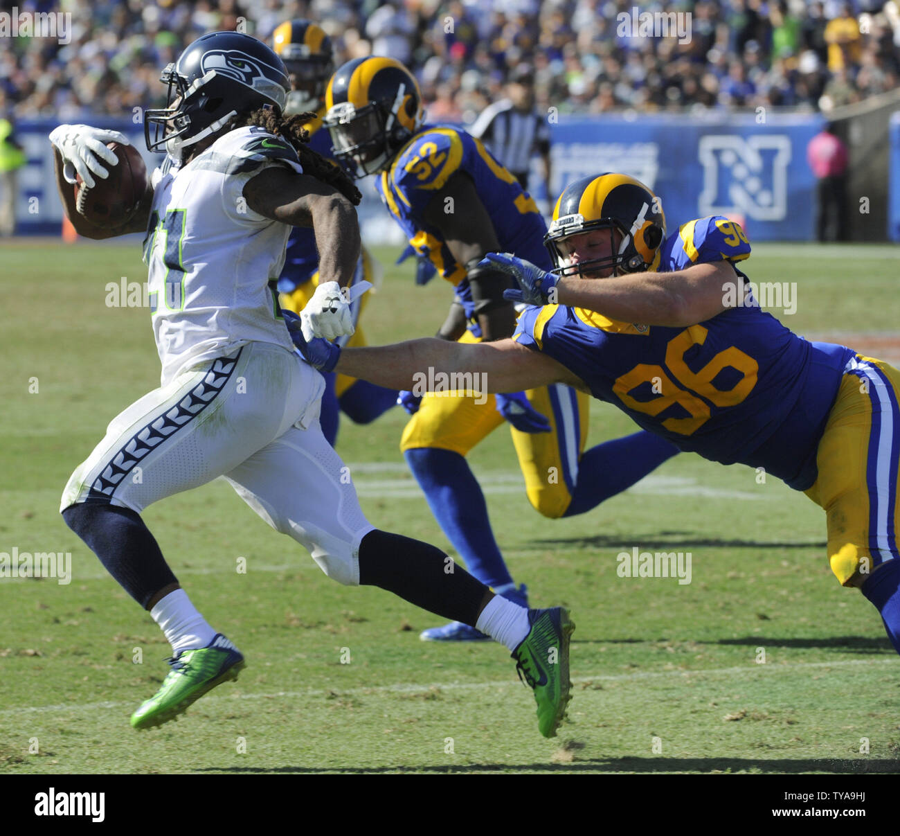 Matt longacre hi-res stock photography and images - Alamy