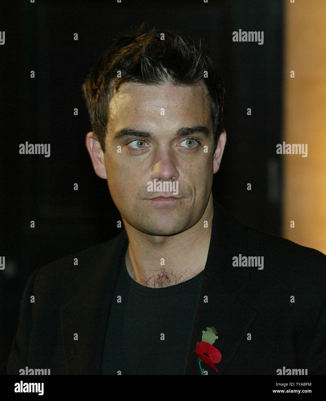 Robbie williams music hall fame hi-res stock photography and images - Alamy