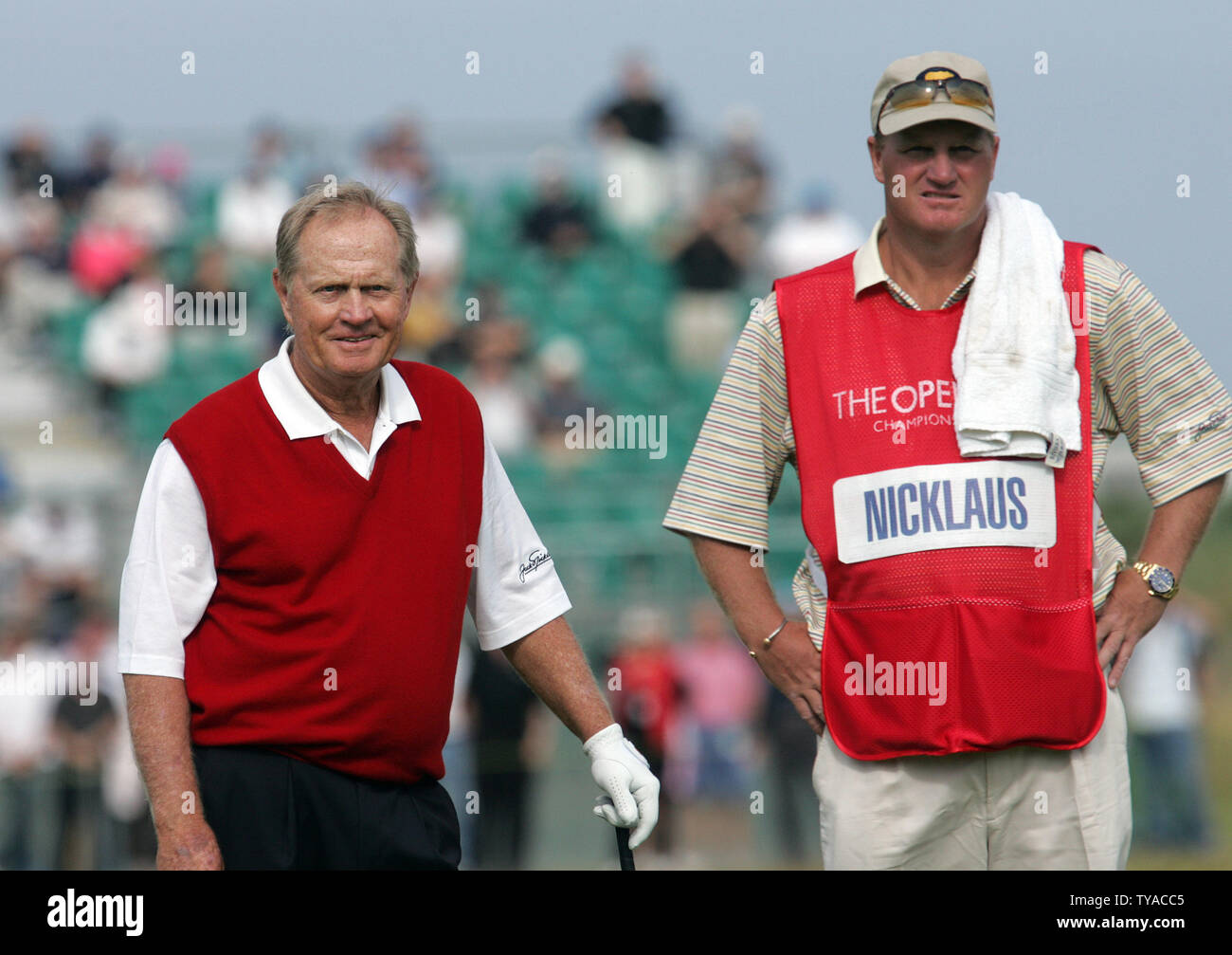 American golfer Jack Nicklaus and his son Stephen in his last British ...