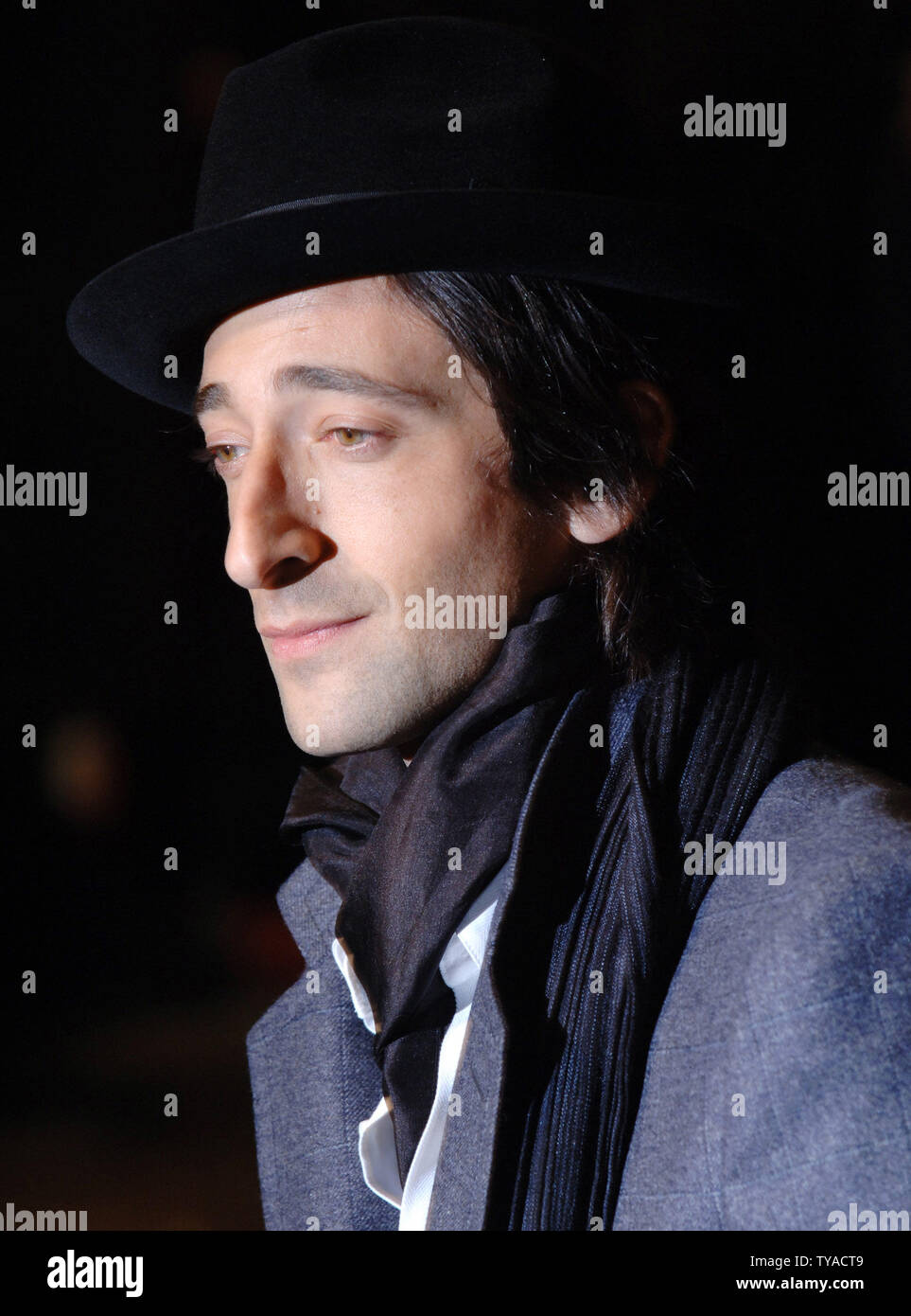 King kong 2005 adrien brody hi-res stock photography and images - Alamy