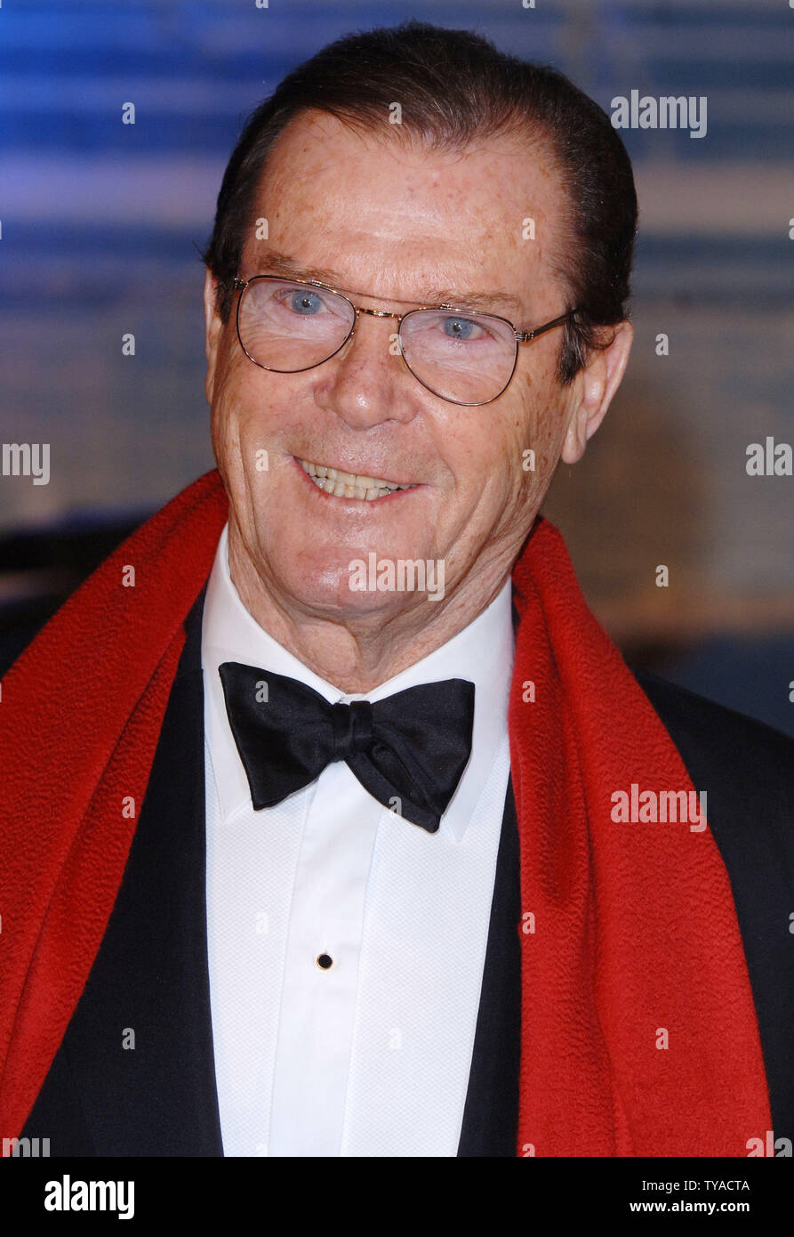 British actor Roger Moore attends the world premiere of "The chronicles ...