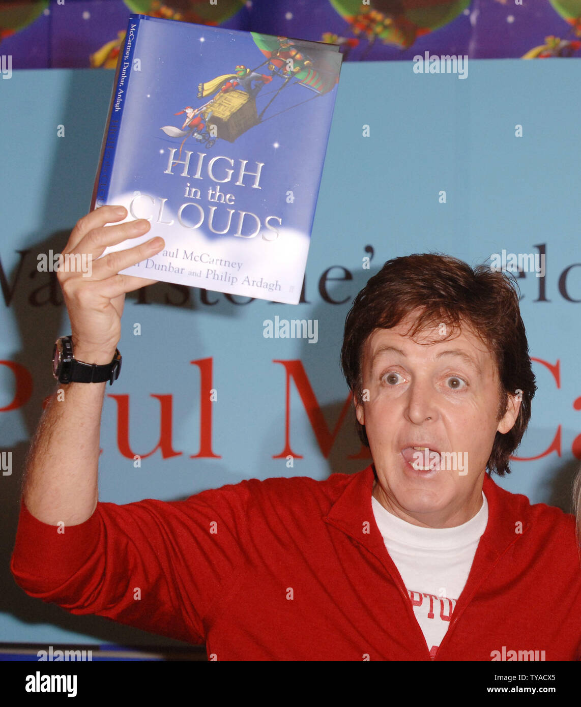 Paul dunbar hi-res stock photography and images - Alamy