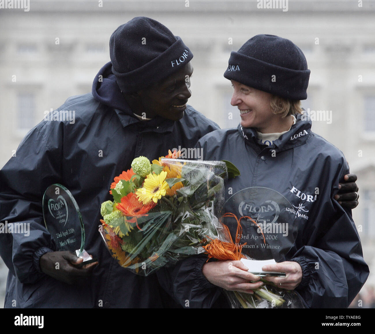 Mens marathons hi-res stock photography and images - Alamy