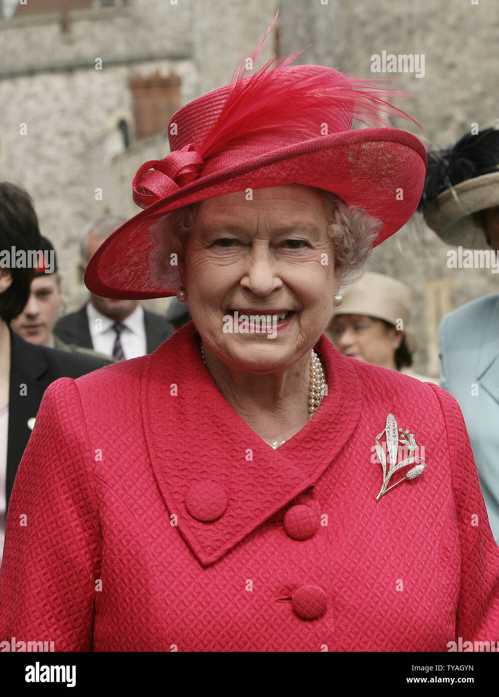 Queen Elizabeth II celebrates her 80th birthday with a walkabout ...