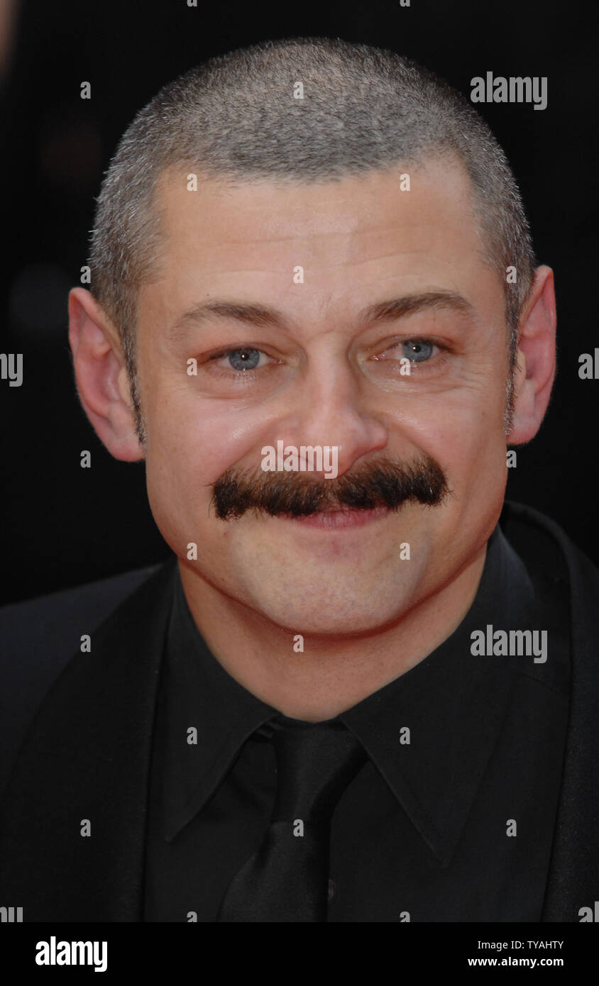 Tv bafta hi-res stock photography and images - Alamy