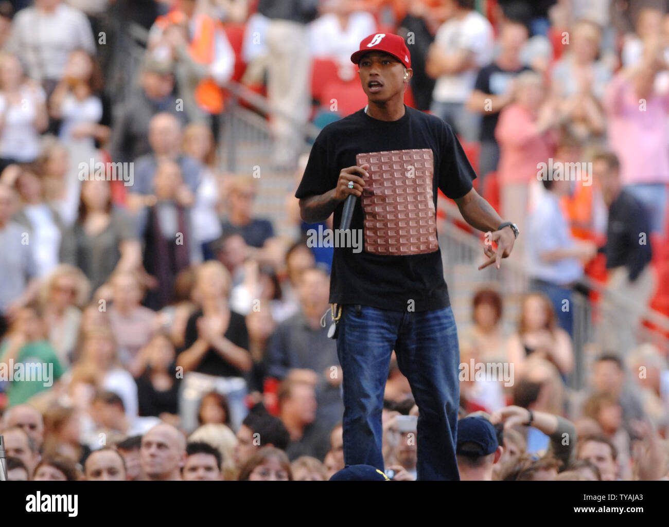 American hip-hop star Pharrell Williams performs at "The Concert For ...