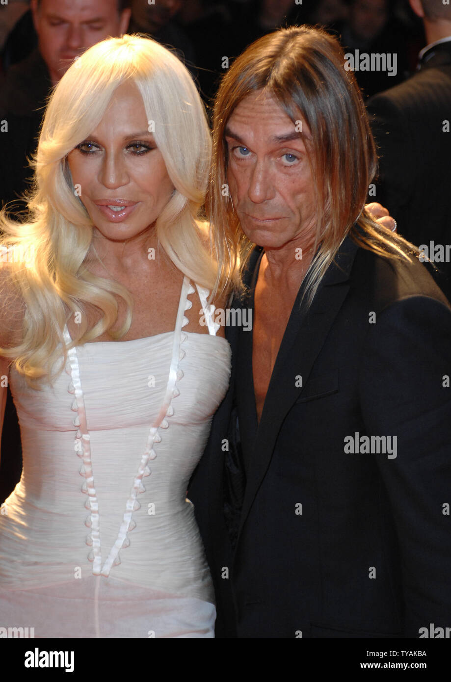 Gala italian pop singer hi-res stock photography and images - Alamy