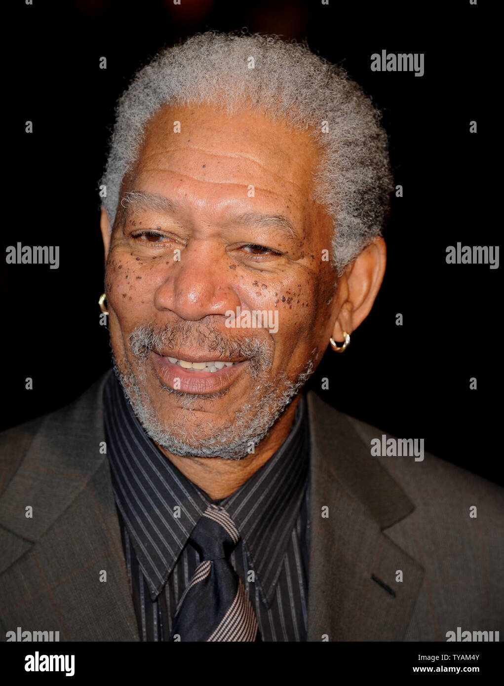 American actor Morgan Freeman attends the premiere of "The Bucket List ...