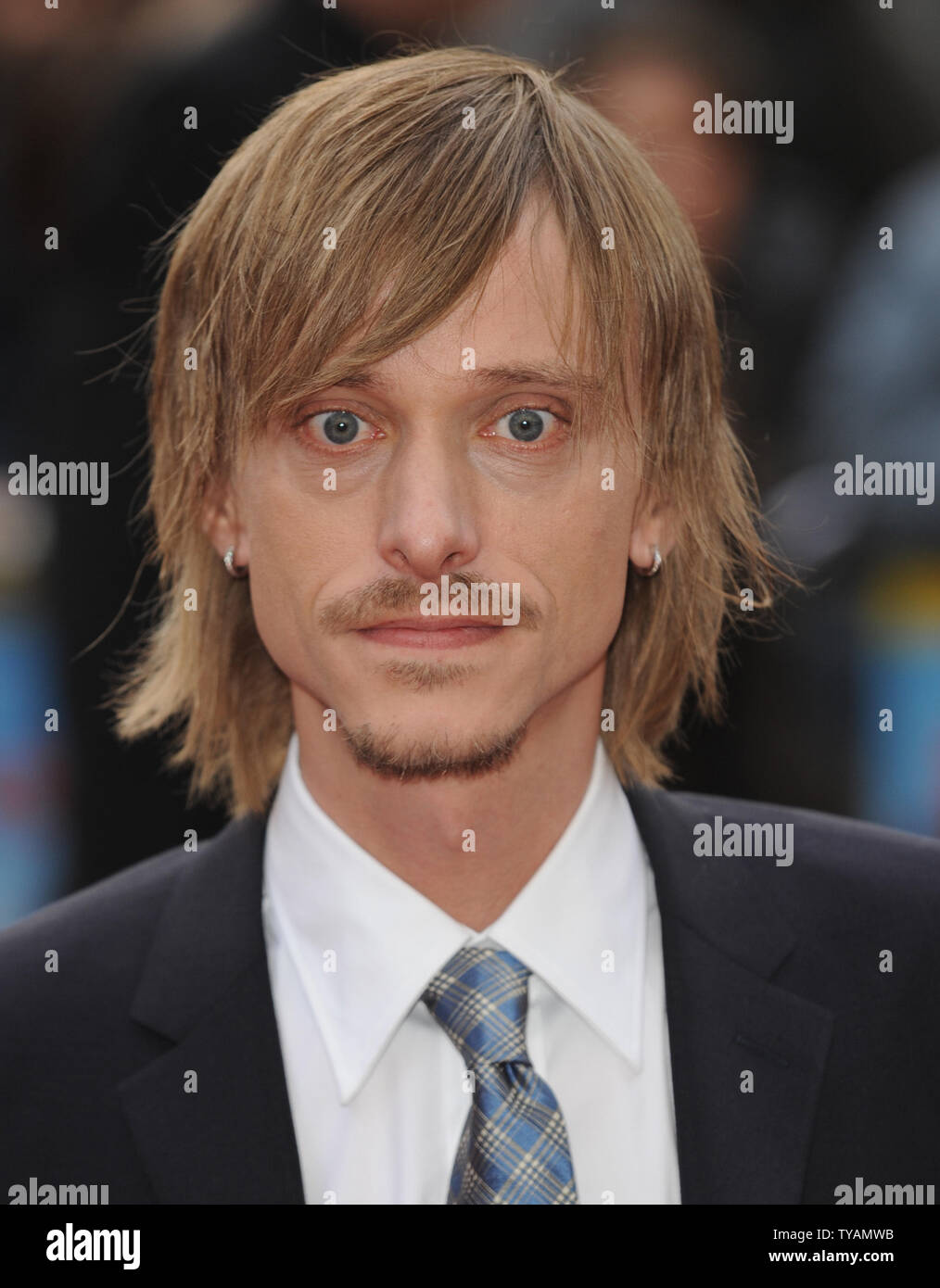 Mackenzie crook actor in london hi-res stock photography and images - Alamy