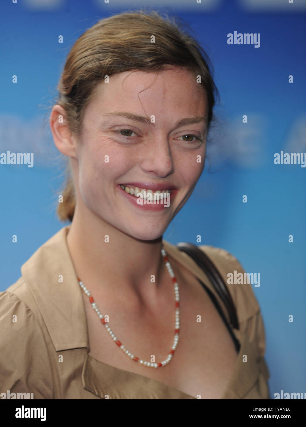 Actress camilla rutherford hi-res stock photography and images - Alamy