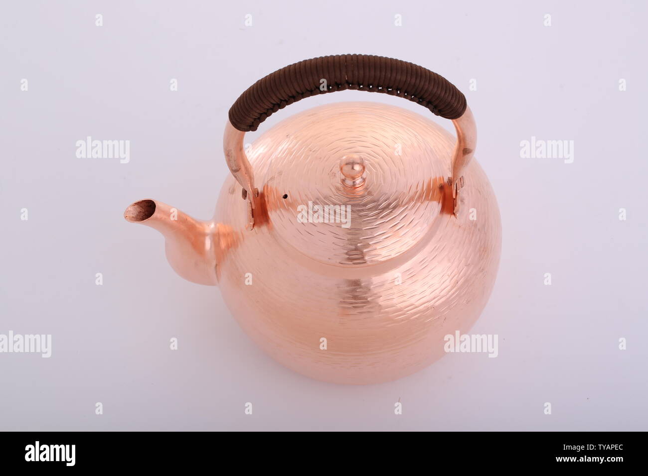 Pure copper pot hi-res stock photography and images - Alamy