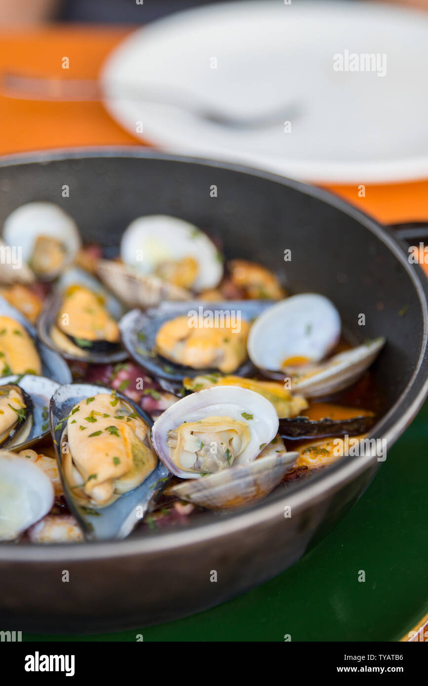 Mixed seafood, Bar Casa Julio, Cudillero, Spain Stock Photo - Alamy