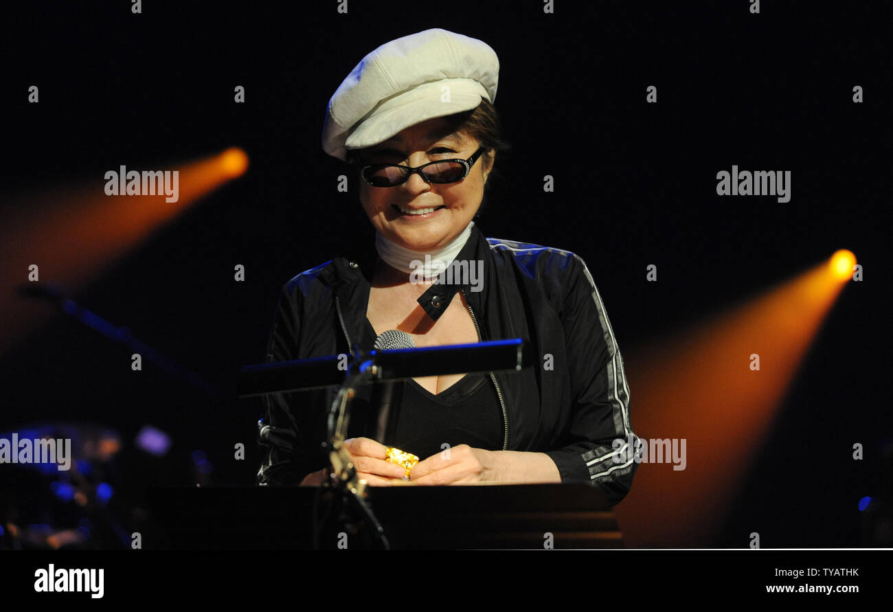 Japanese-American artist/singer Yoko Ono performs with Yoko Ono Plastic ...