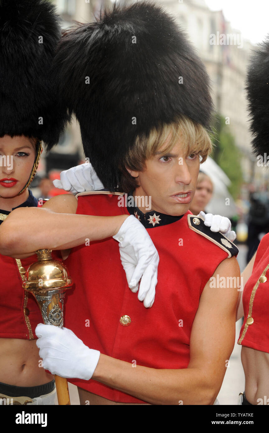 British actor comedian sacha baron cohen hi-res stock photography and ...