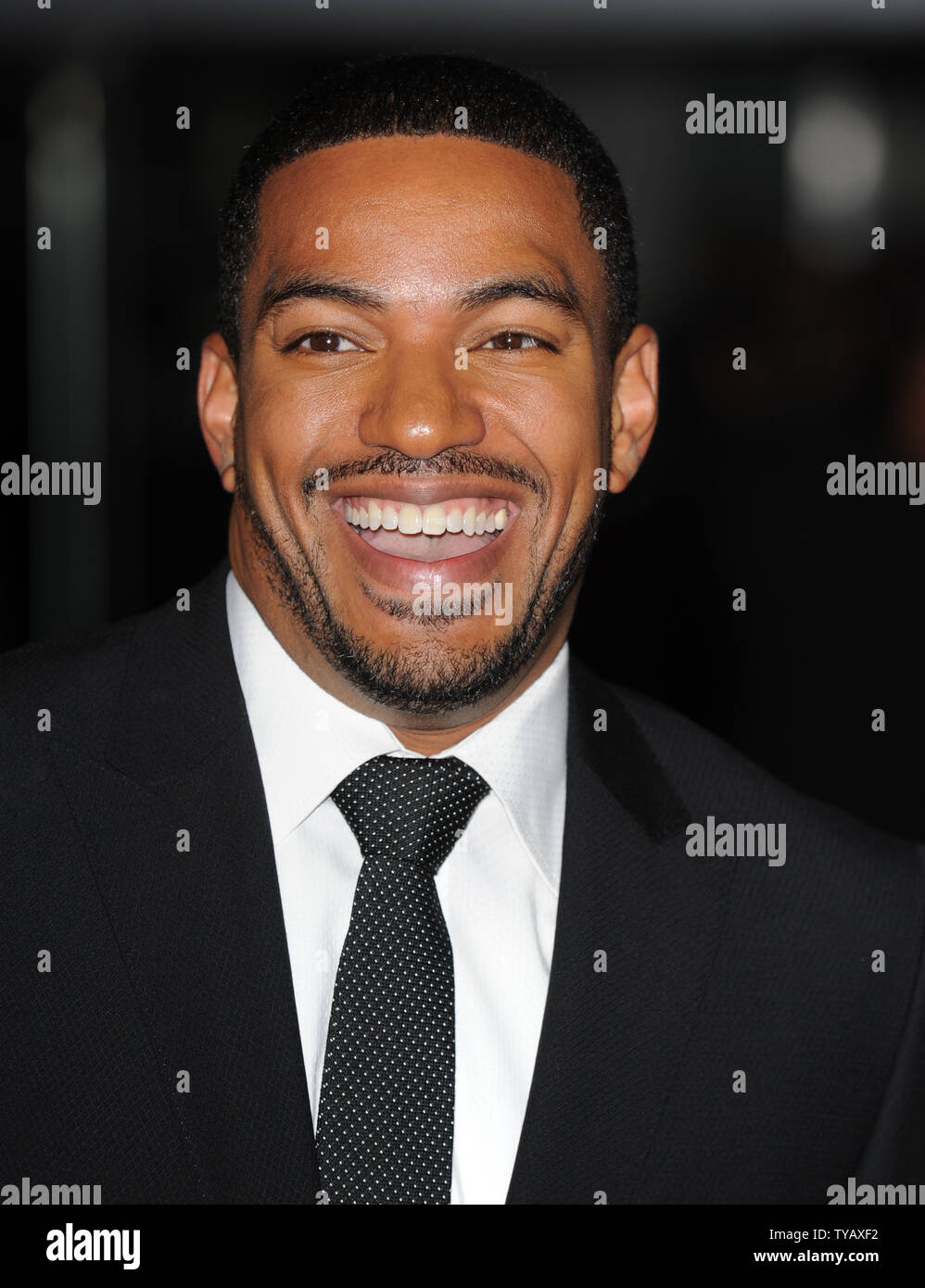 American actor Laz Alonso attends the world premiere of "Avatar" at ...