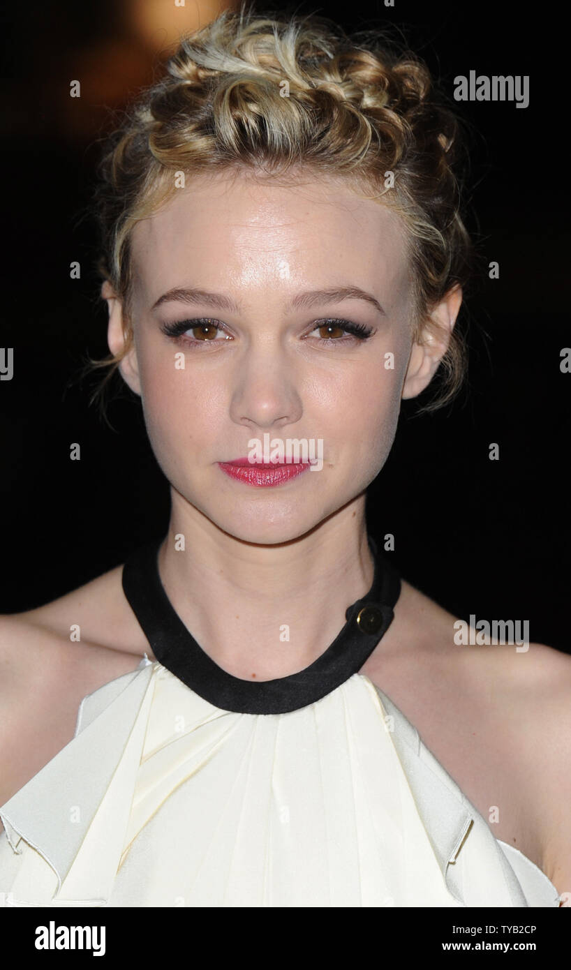 British actress Carey Mulligan attends the premiere of "Never Let Me Go ...