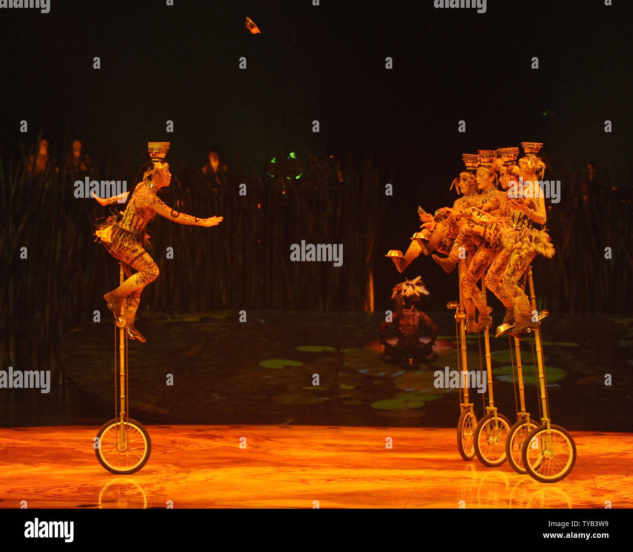 Canadian circus troupe "Cirque Du Soleil" perfom at Royal Albert Hall ...