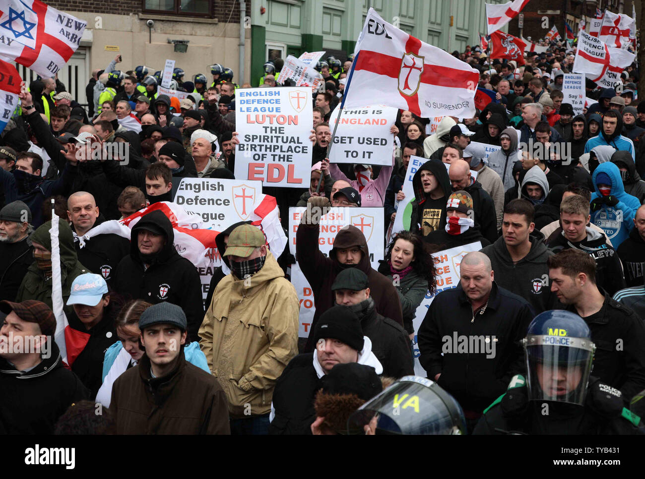 English defence league march hi-res stock photography and images - Alamy