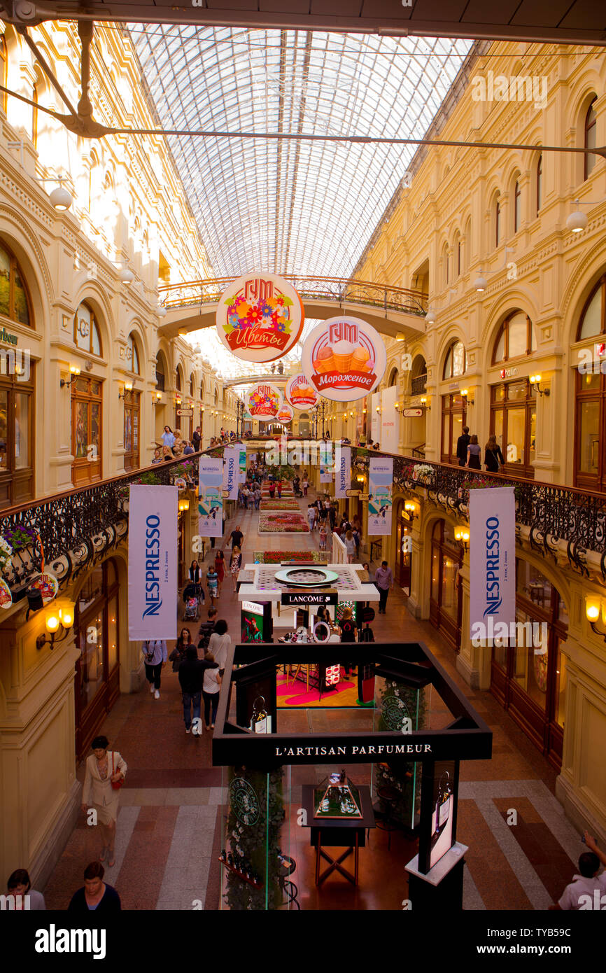 Beautiful interiors of the GUM store, Red Square, Moscow, Russia Stock ...