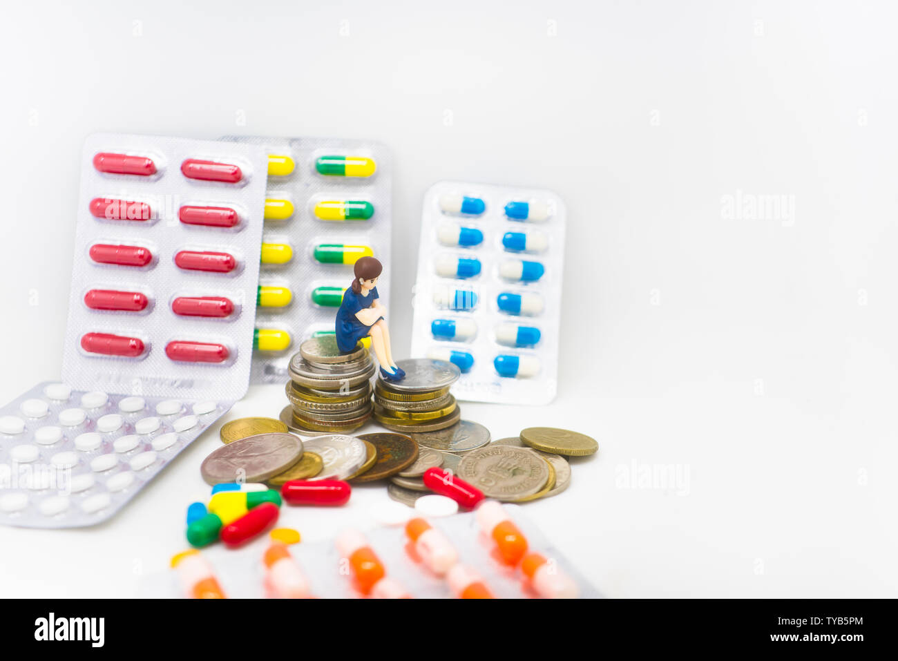 Doctor drug prices hi-res stock photography and images - Alamy