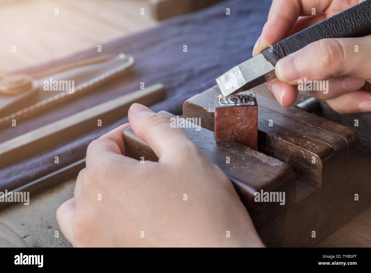 Seal cutting knife hi-res stock photography and images - Alamy