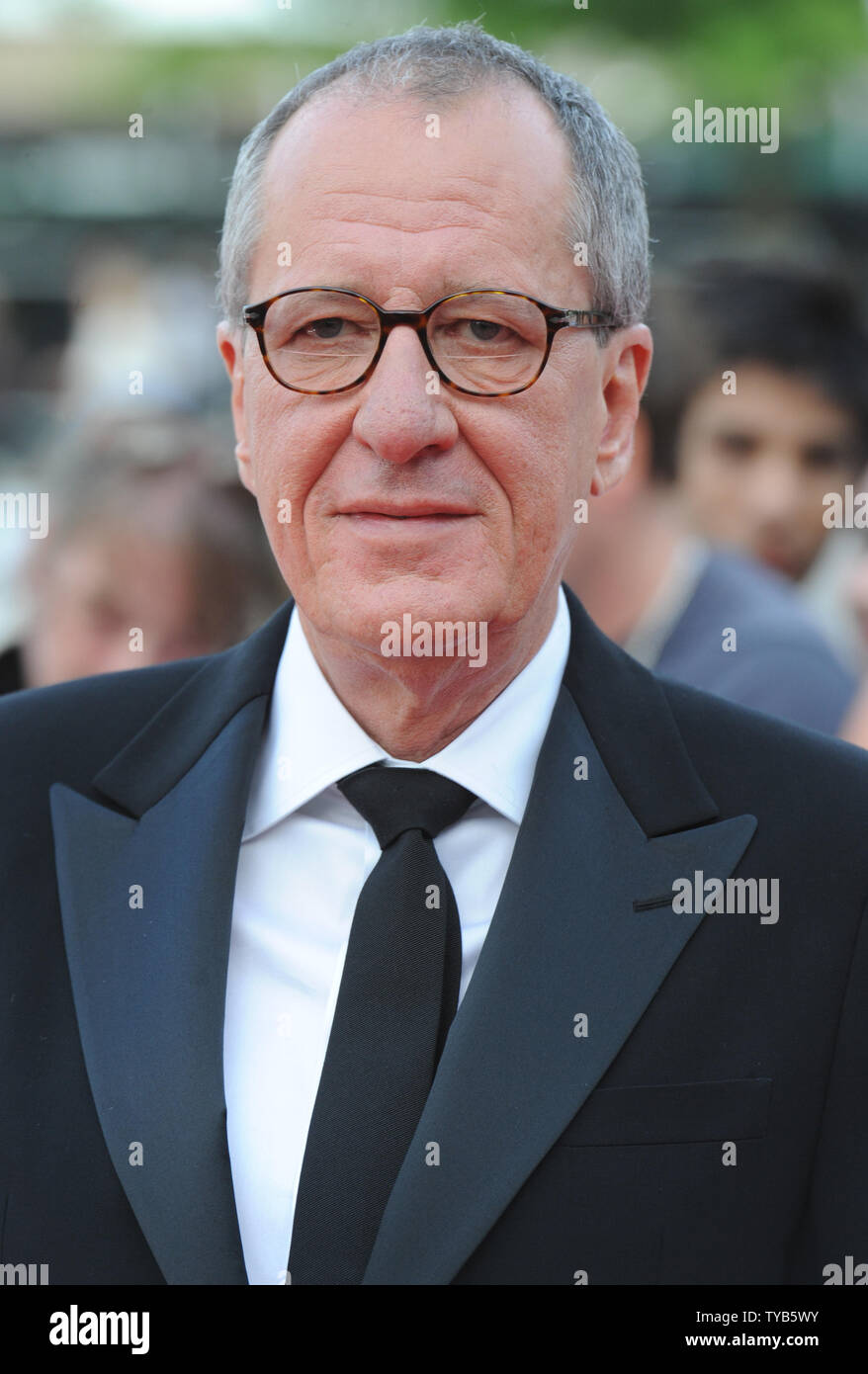 Australian actor geoffrey rush hi-res stock photography and images - Alamy