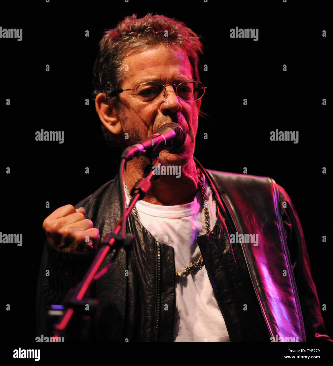 American Singer And Guitarist High Resolution Stock Photography and ...