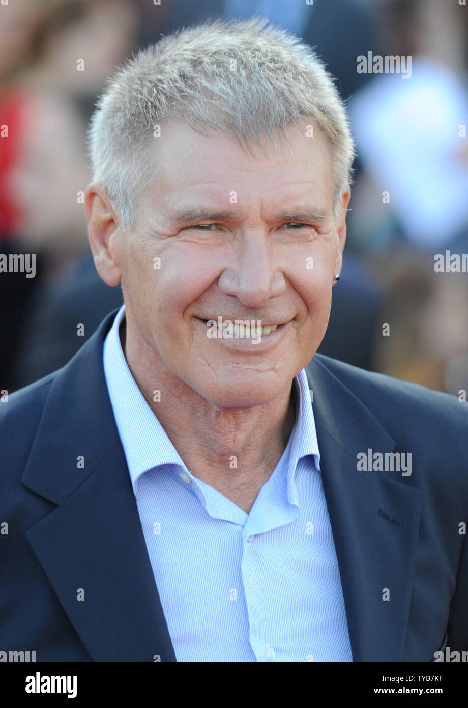 American actor Harrison Ford attends the premiere of "Cowboys And ...