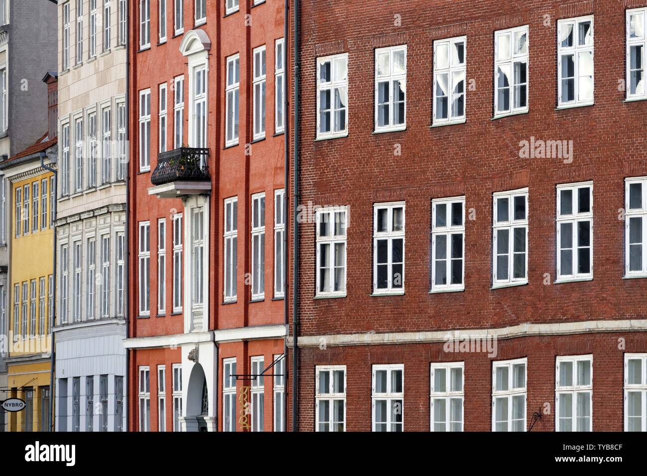 Window architecture, Nyhavn, Copenhagen, Denmark, Scandinavia, Europe ...