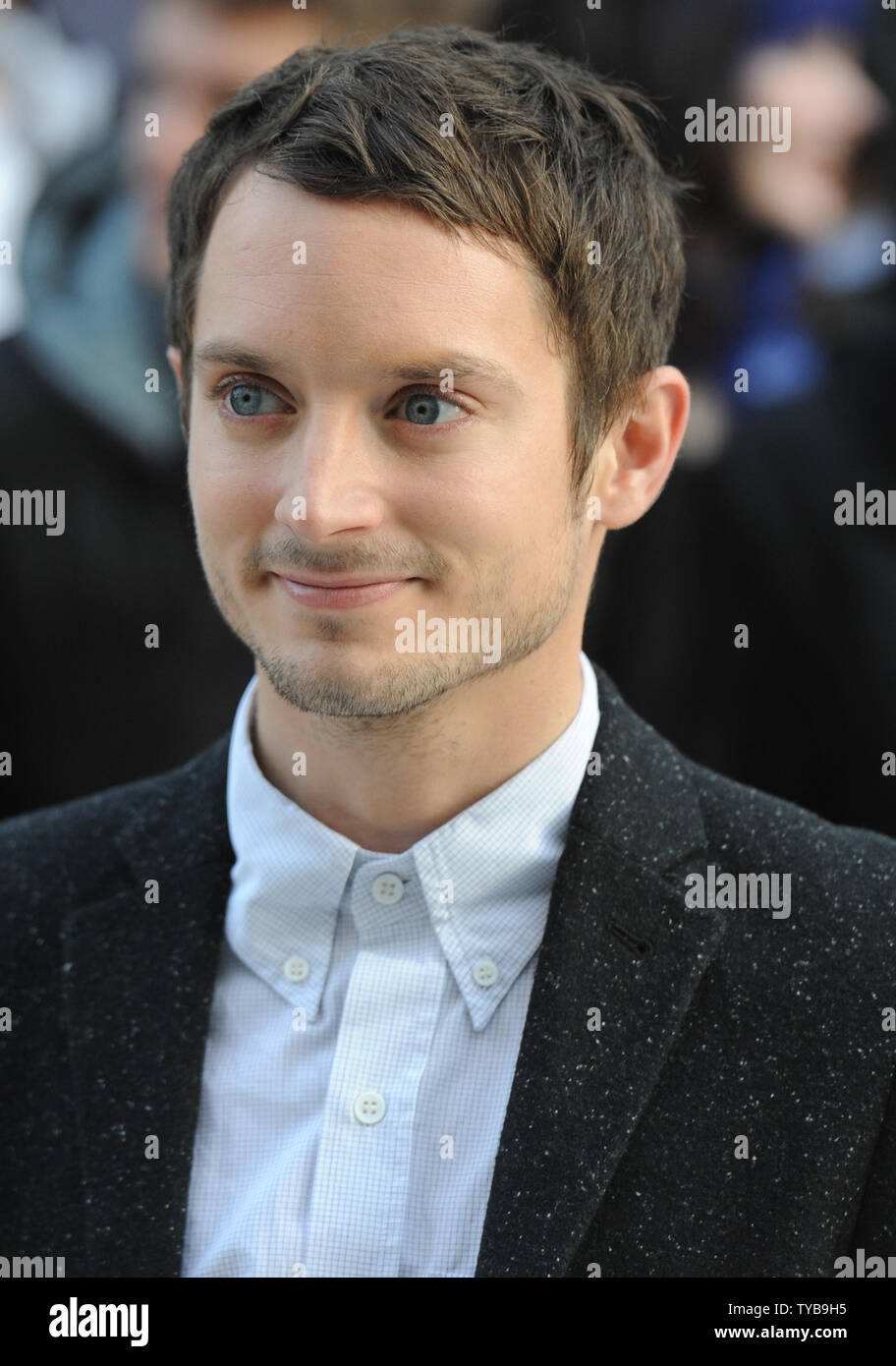 Elijah wood happy feet hi-res stock photography and images - Alamy