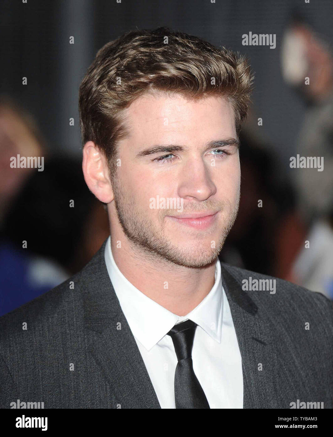 Liam Hemsworth Eyes