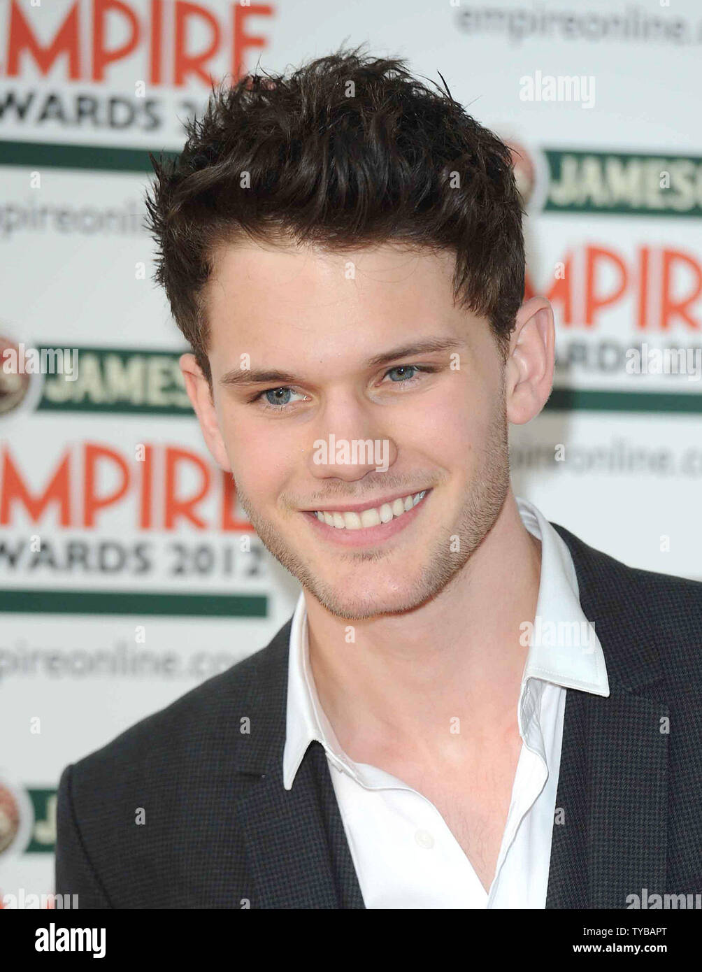 English actor Sam Claflin attends the "Empire Awards 2012" at Grosvenor ...