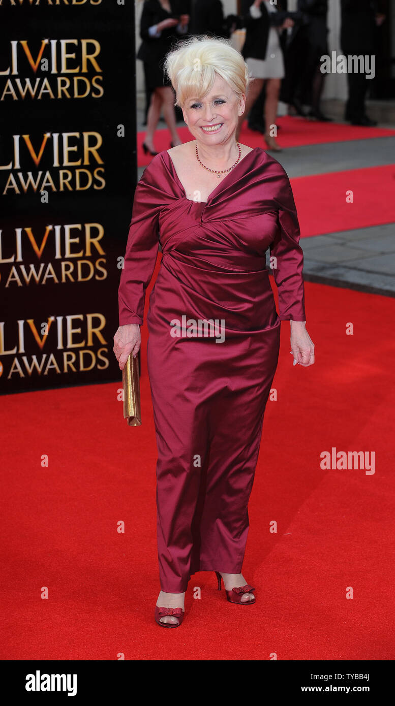 Barbara windsor actress hi-res stock photography and images - Alamy