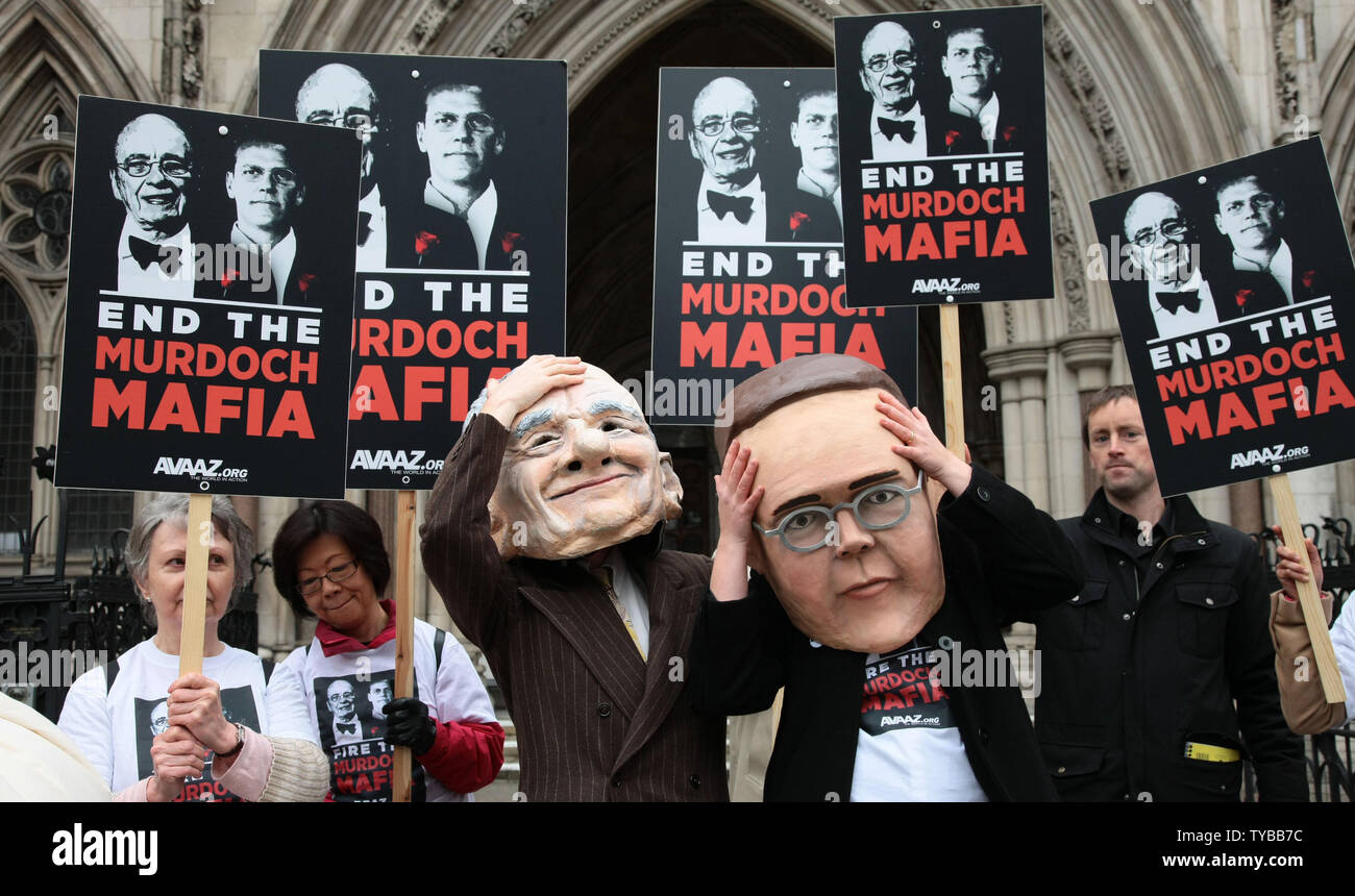 James murdoch hi-res stock photography and images - Alamy