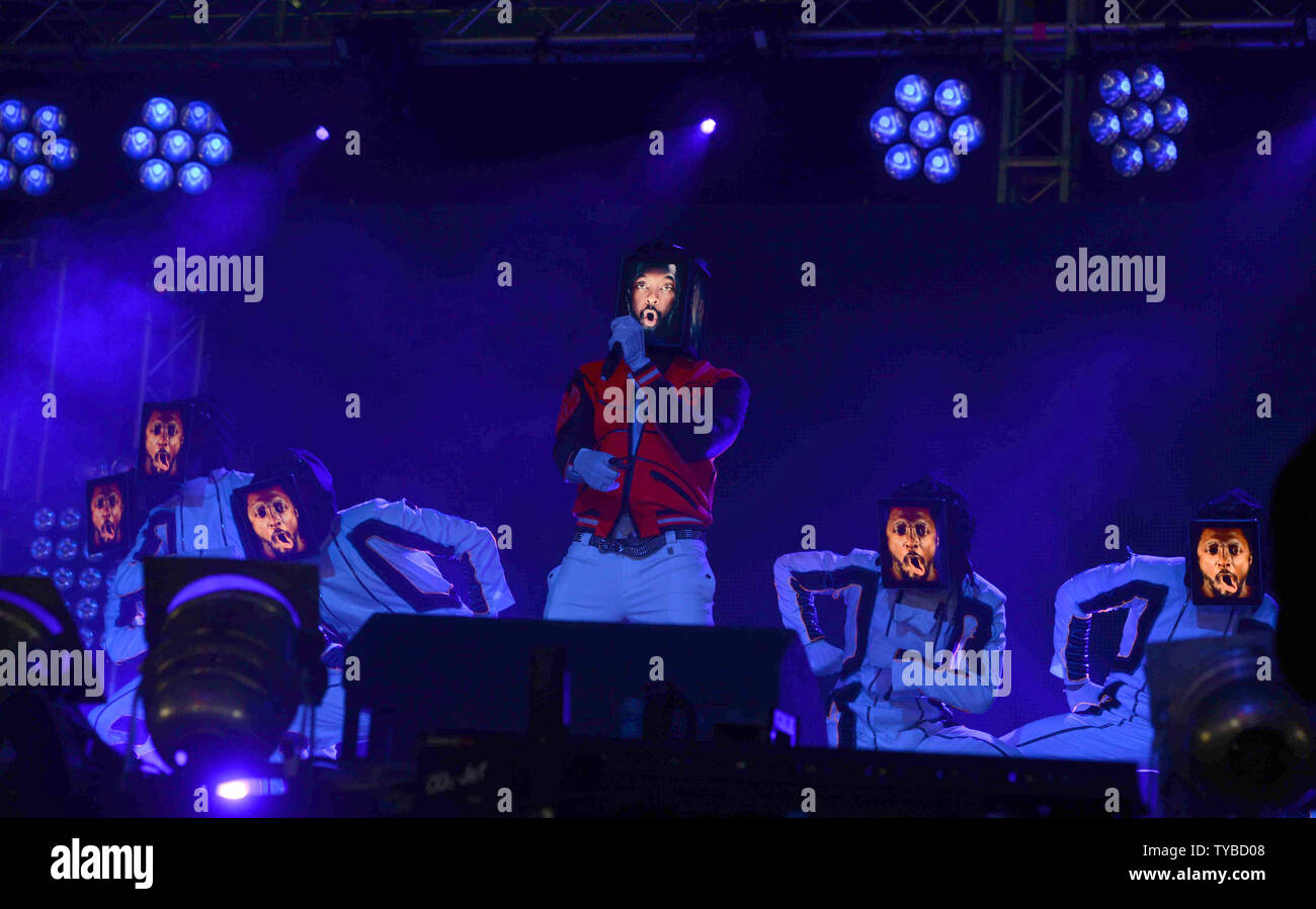 American rapper, musician, songwriter, singer, entrepreneur, actor, DJ ...