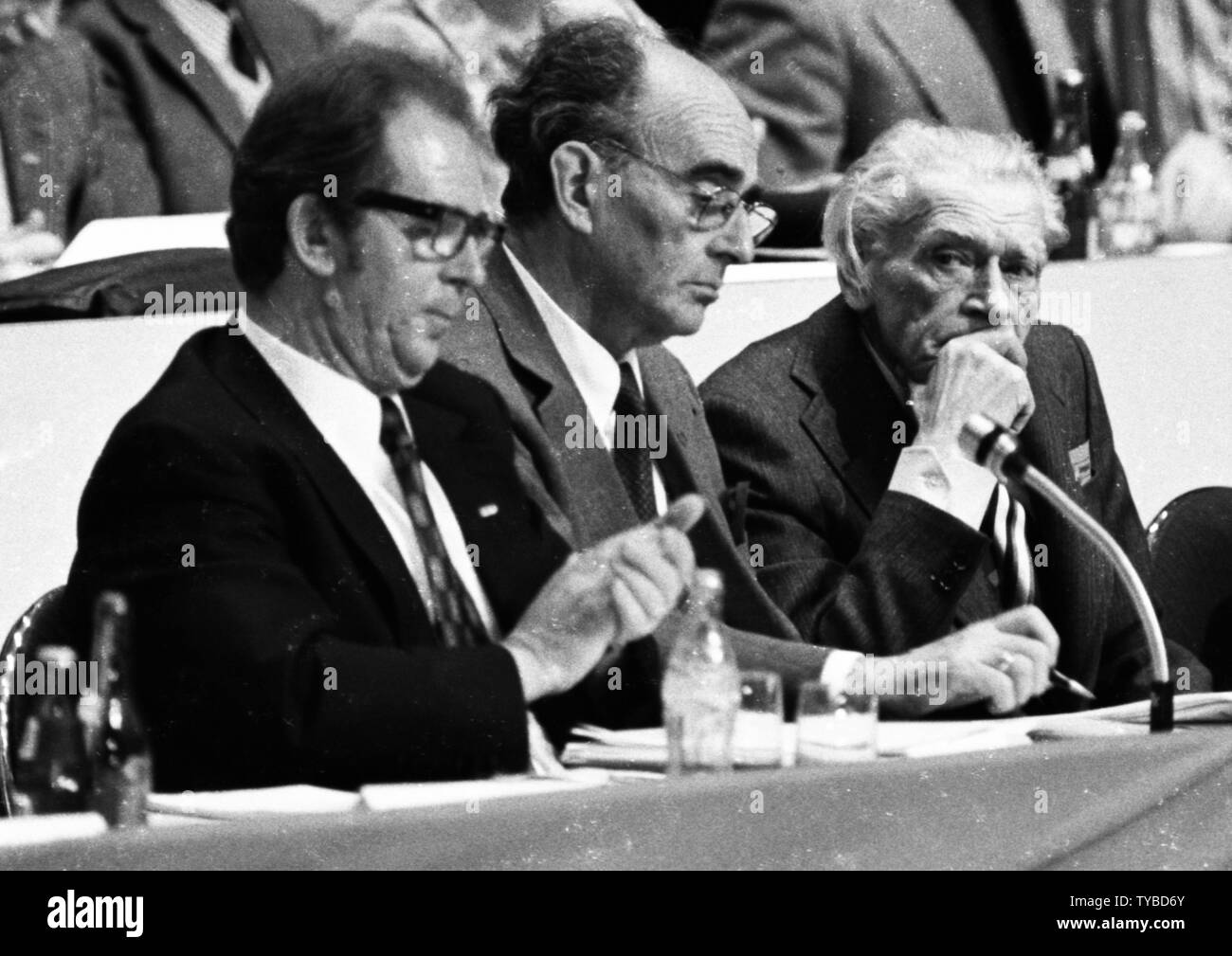 Max reimann hi-res stock photography and images - Alamy