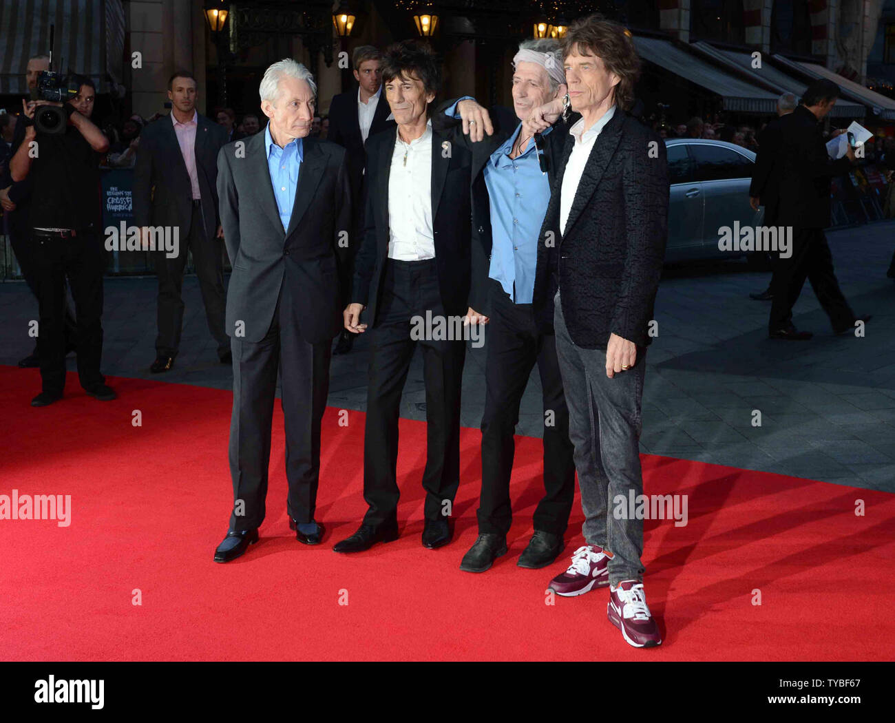 Keith richards and charlie watts from the rolling stones hi-res stock ...