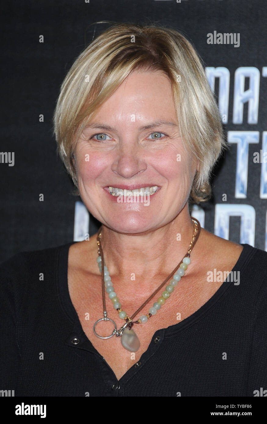 Denise crosby hi-res stock photography and images - Alamy