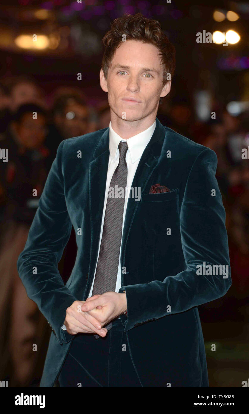 Les miserables world premiere hi-res stock photography and images - Alamy