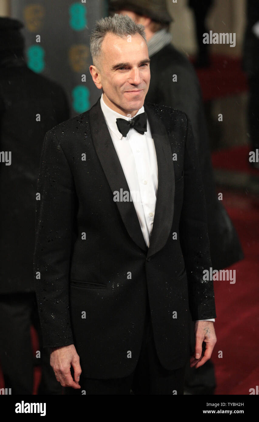 Actor Daniel Day Lewis arrives at the Baftas Awards Ceremony at The ...
