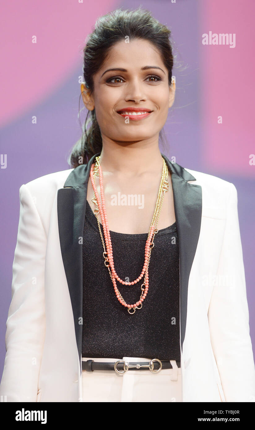 Freida Pinto Charity