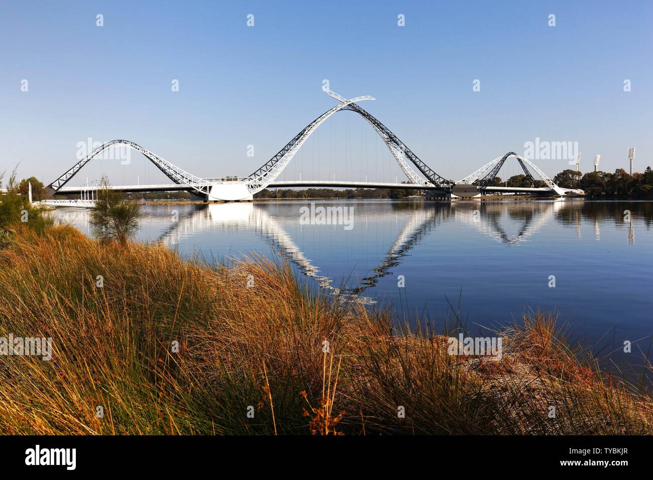 Windan Bridge and Swan River, Perth, Western Australia | usage ...